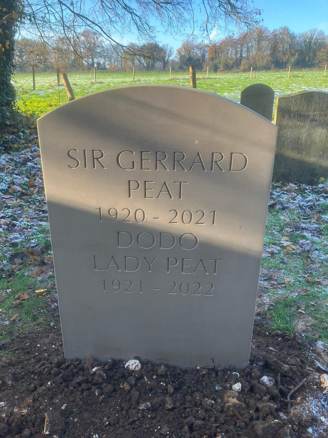 British Stone Memorials – Oxfordshire Memorials